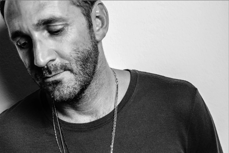 Narna by Steve Lawler - EVL Magazine